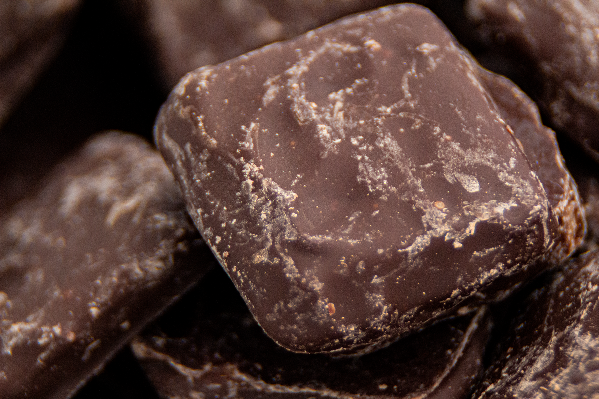 Chocolate salmiak candies 250g | Stall's Lollipop – Stalls Lollipop